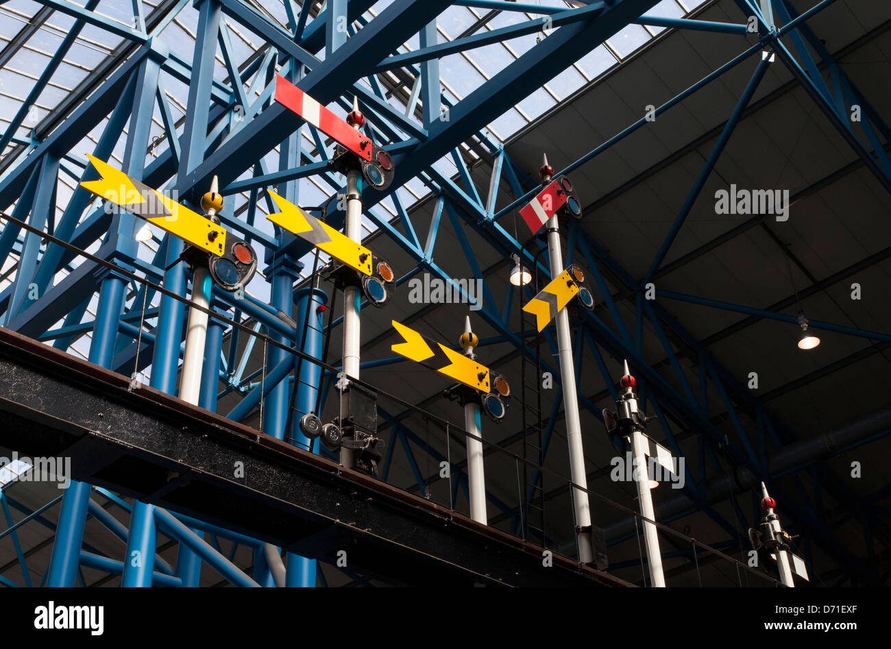 Gantry rail hi-res stock photography and images - Alamy