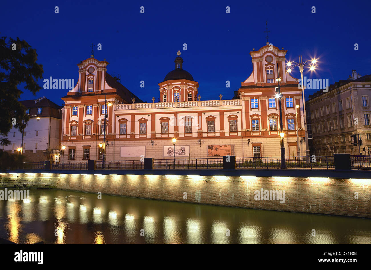 Ossolineum wroclaw hi-res stock photography and images - Alamy