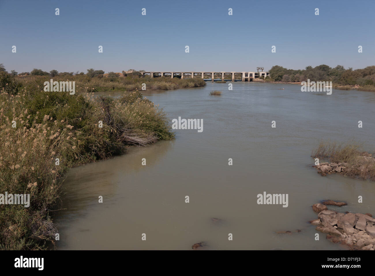 bridge hydro power station Stock Photo - Alamy