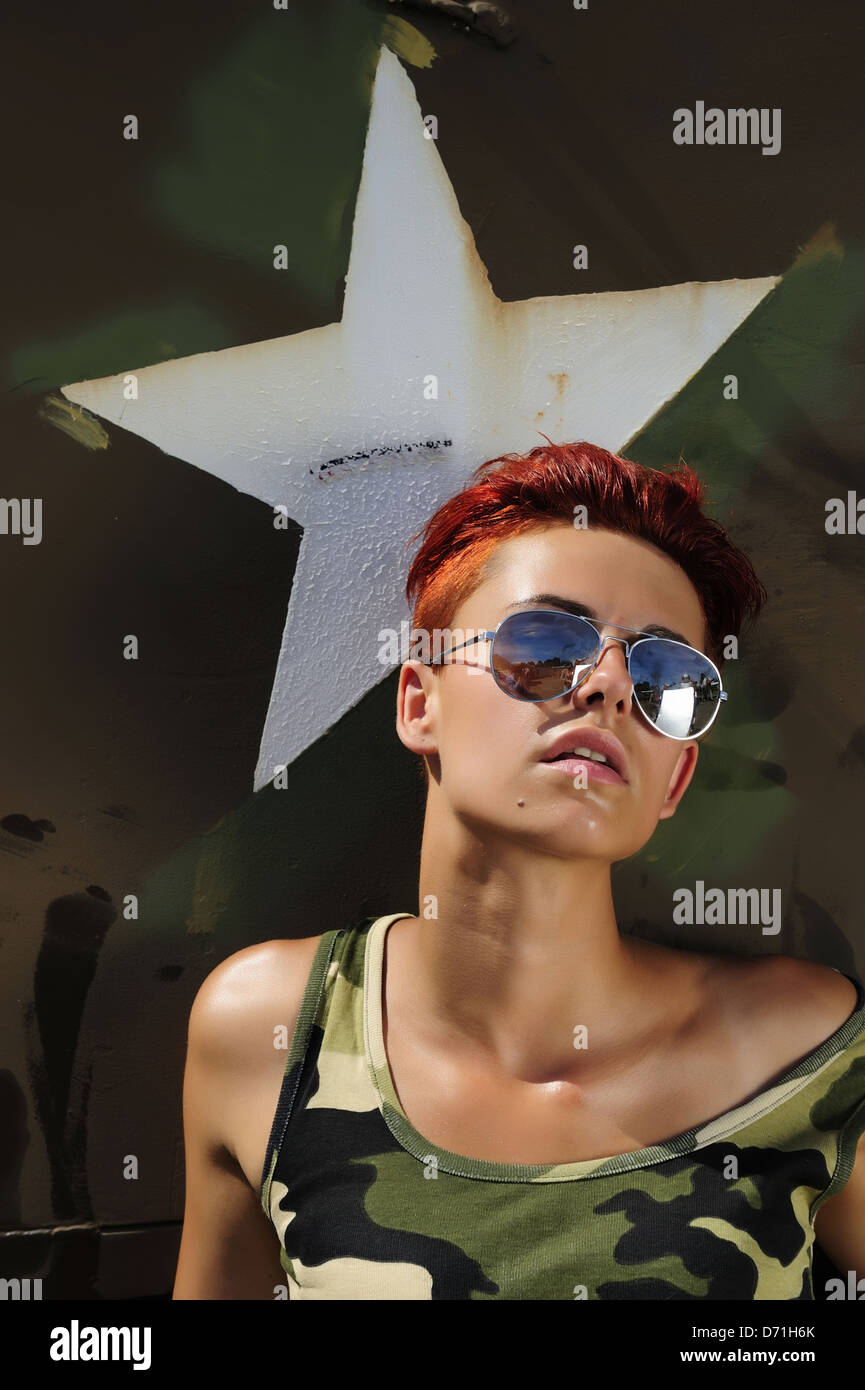 women in army, looking, military, soldier, women, young girl wearing a ...