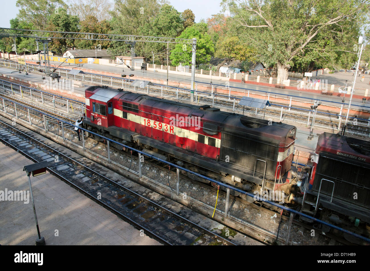 Indian sleeper train hi-res stock photography and images - Alamy