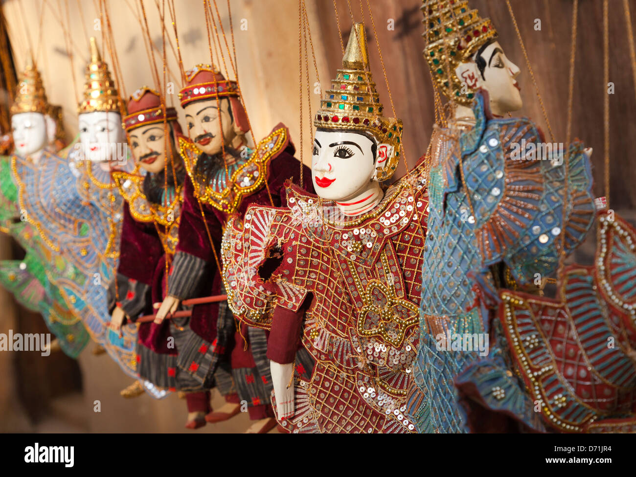 Beautiful Burmese marionettes in Bagan, Myanmar 2 Stock Photo - Alamy