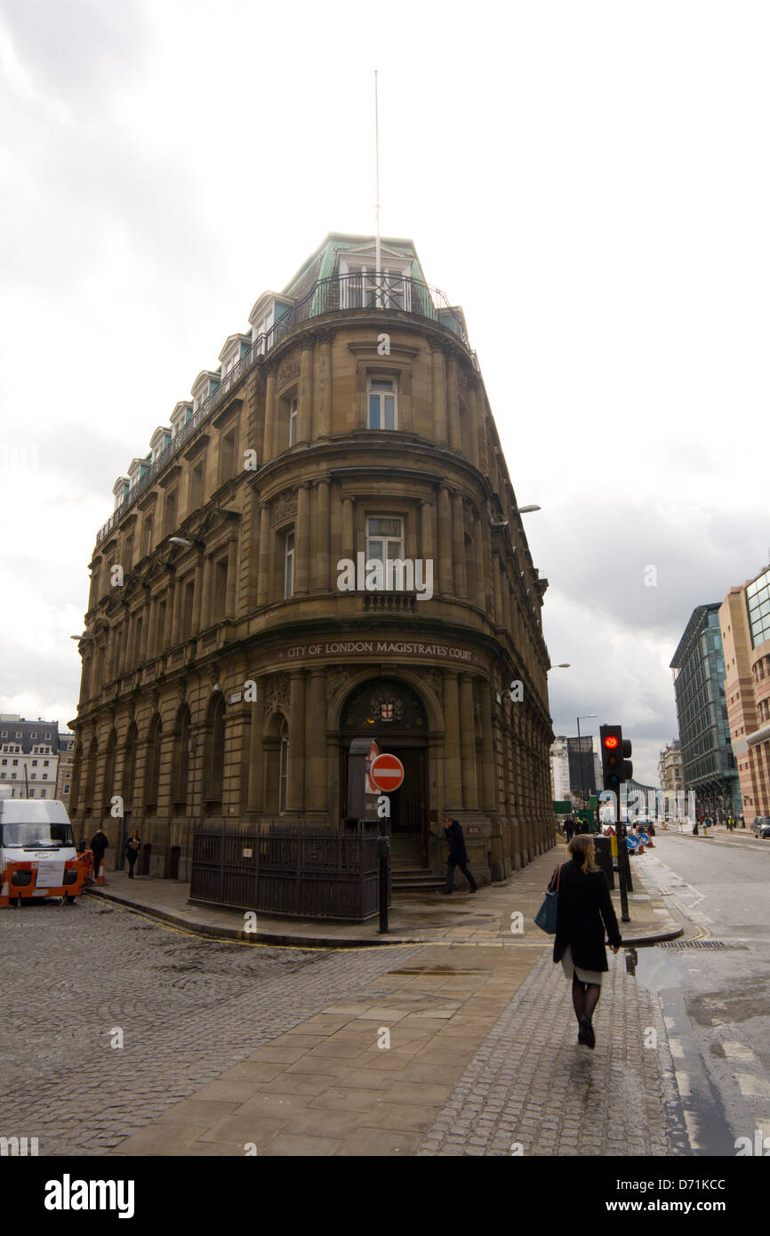 Queen victoria street london hi-res stock photography and images - Alamy