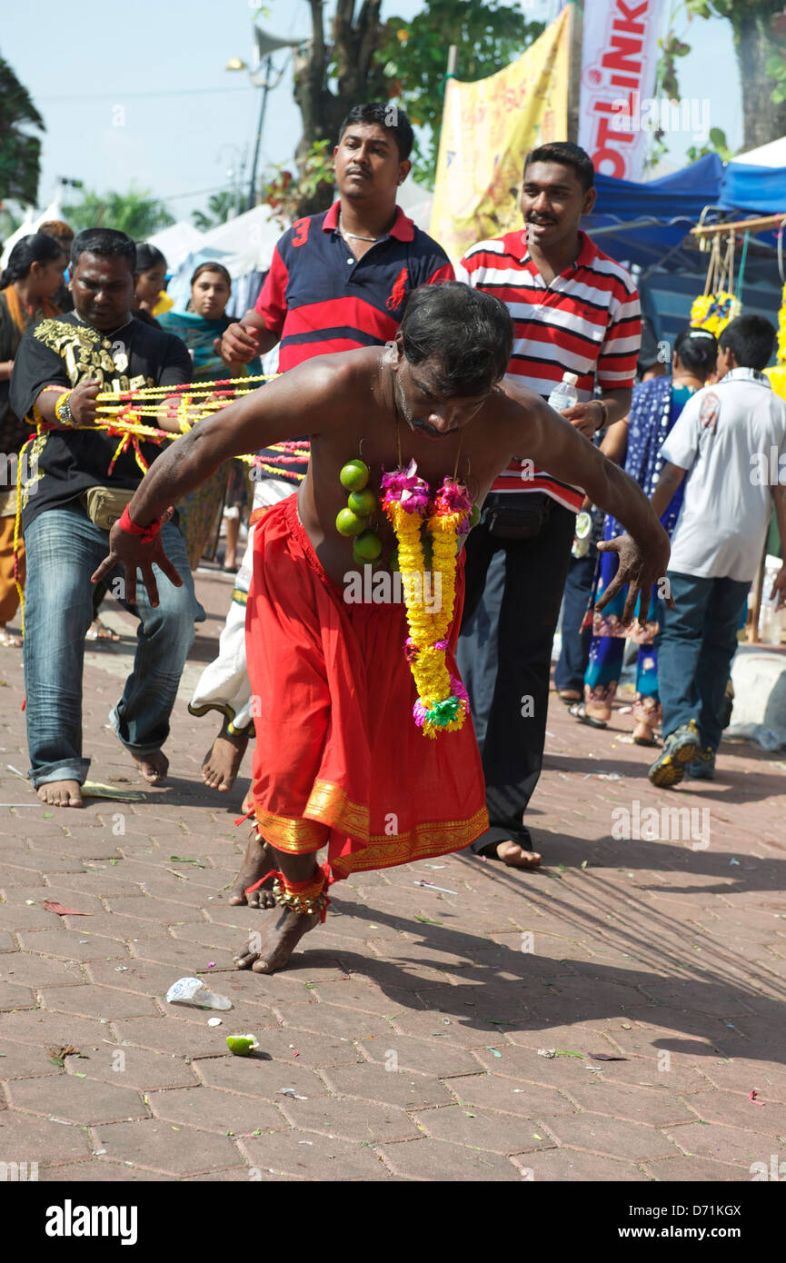 Kavadi pulled by hooks hi-res stock photography and images - Alamy