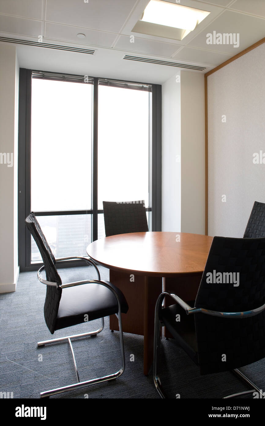 London office interior design hi-res stock photography and images - Alamy