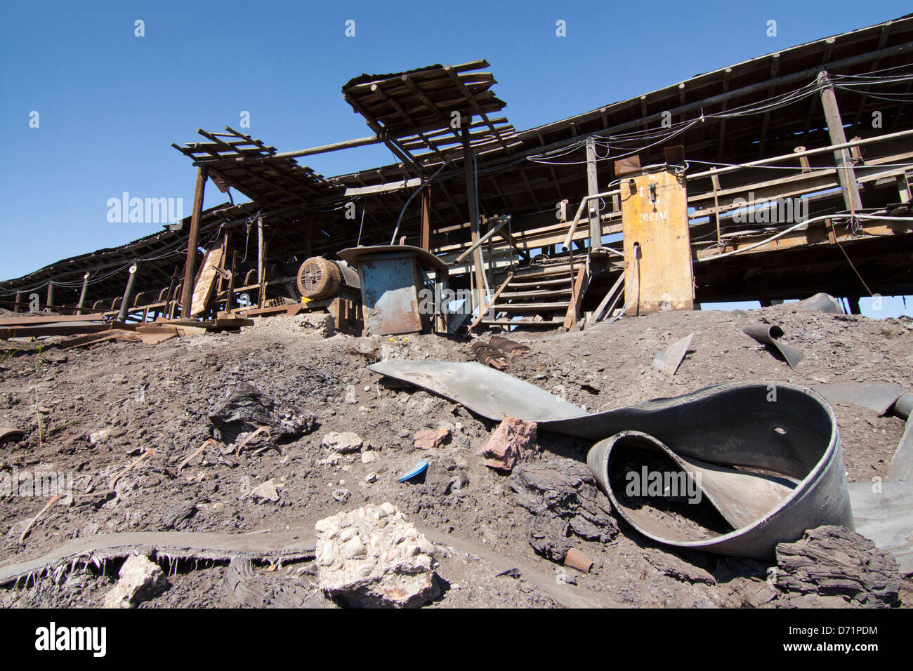 Broken conveyor belt at the Chokurovo Coal Mine, Gabra, an open pit ...