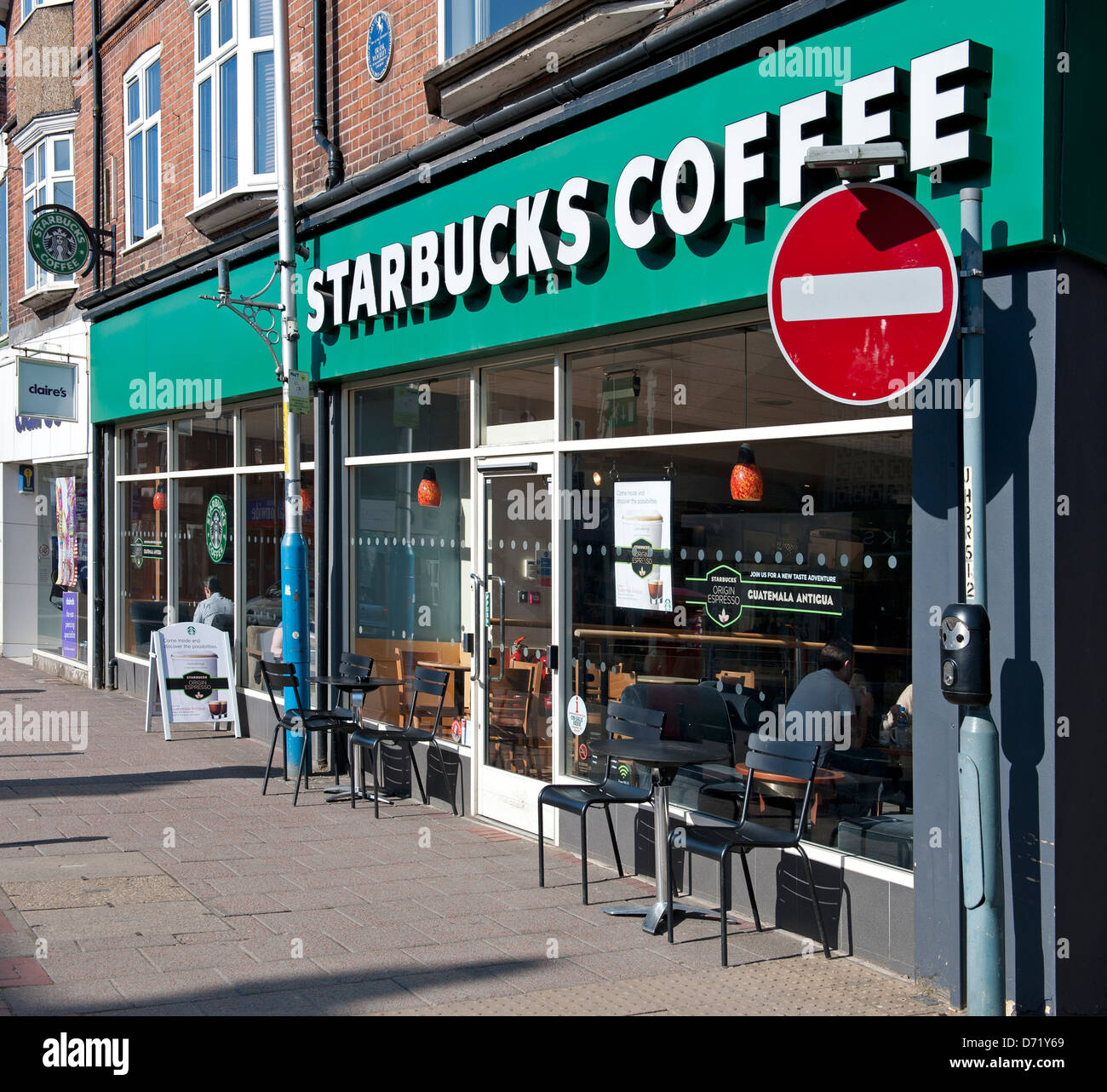 Starbucks Coffee Outlet with No Entry Sign Stock Photo - Alamy