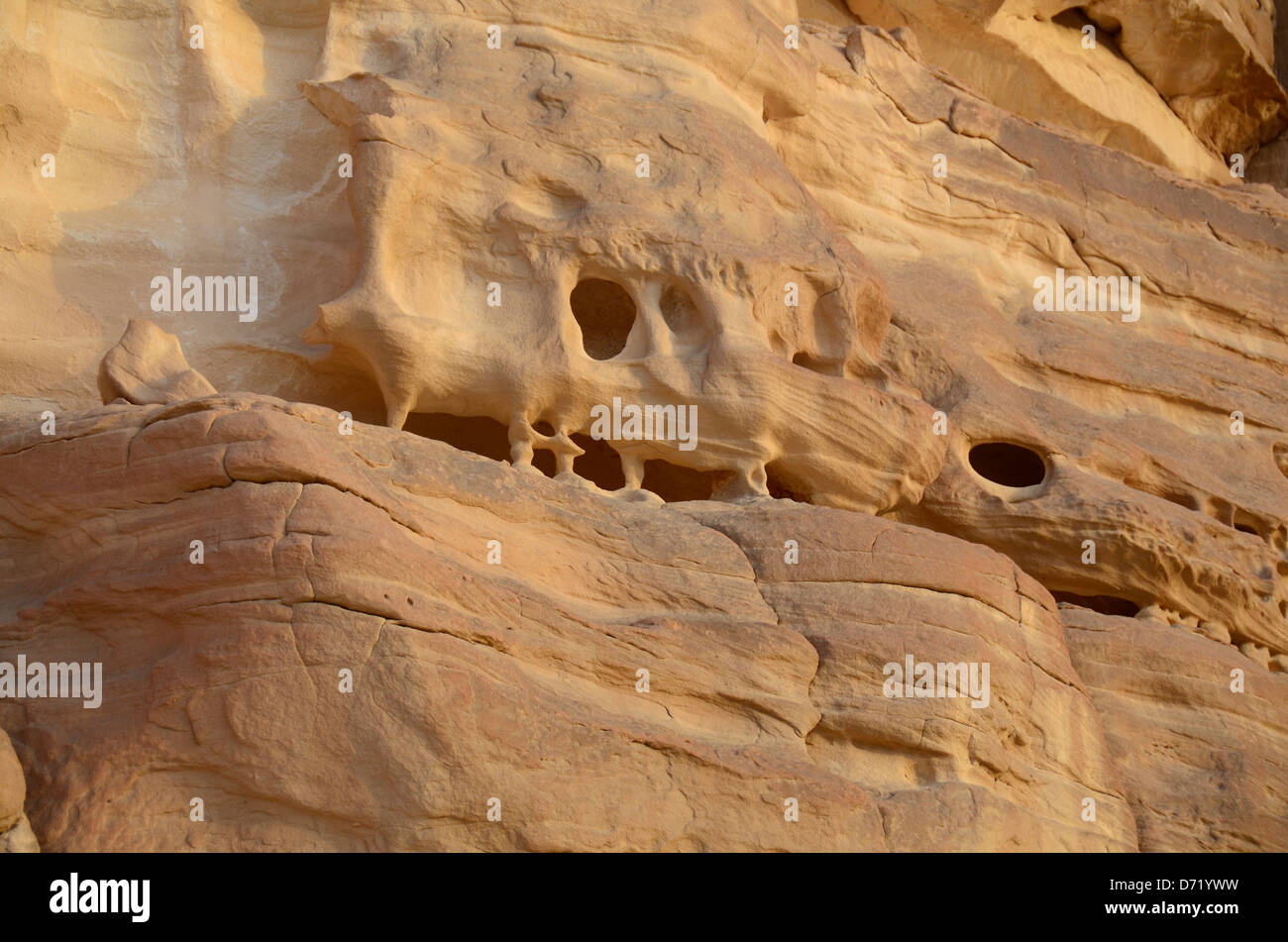 Nubian sandstone hi-res stock photography and images - Alamy