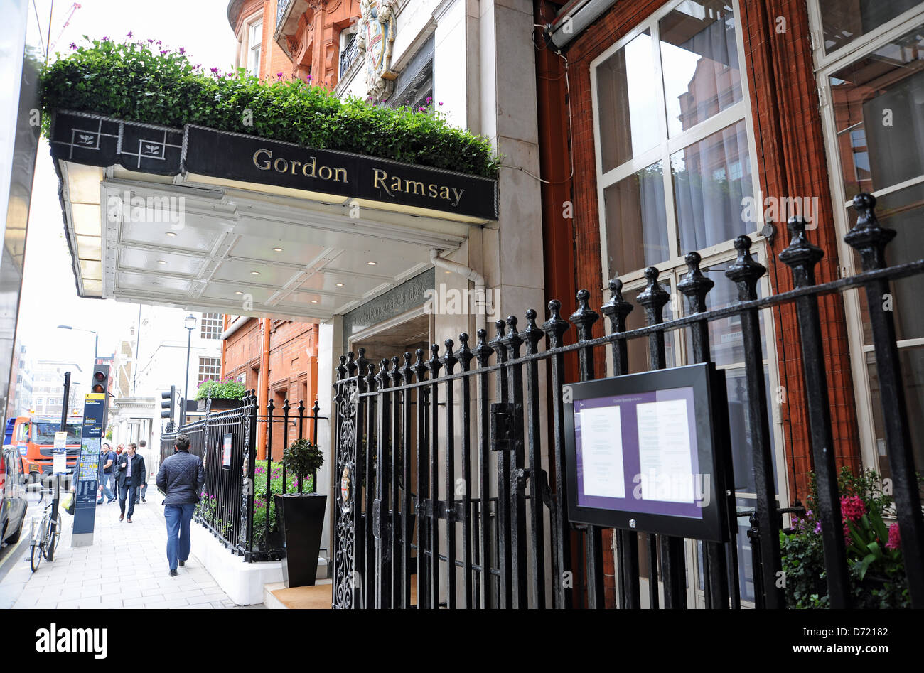 Claridges restaurant london hi-res stock photography and images - Alamy