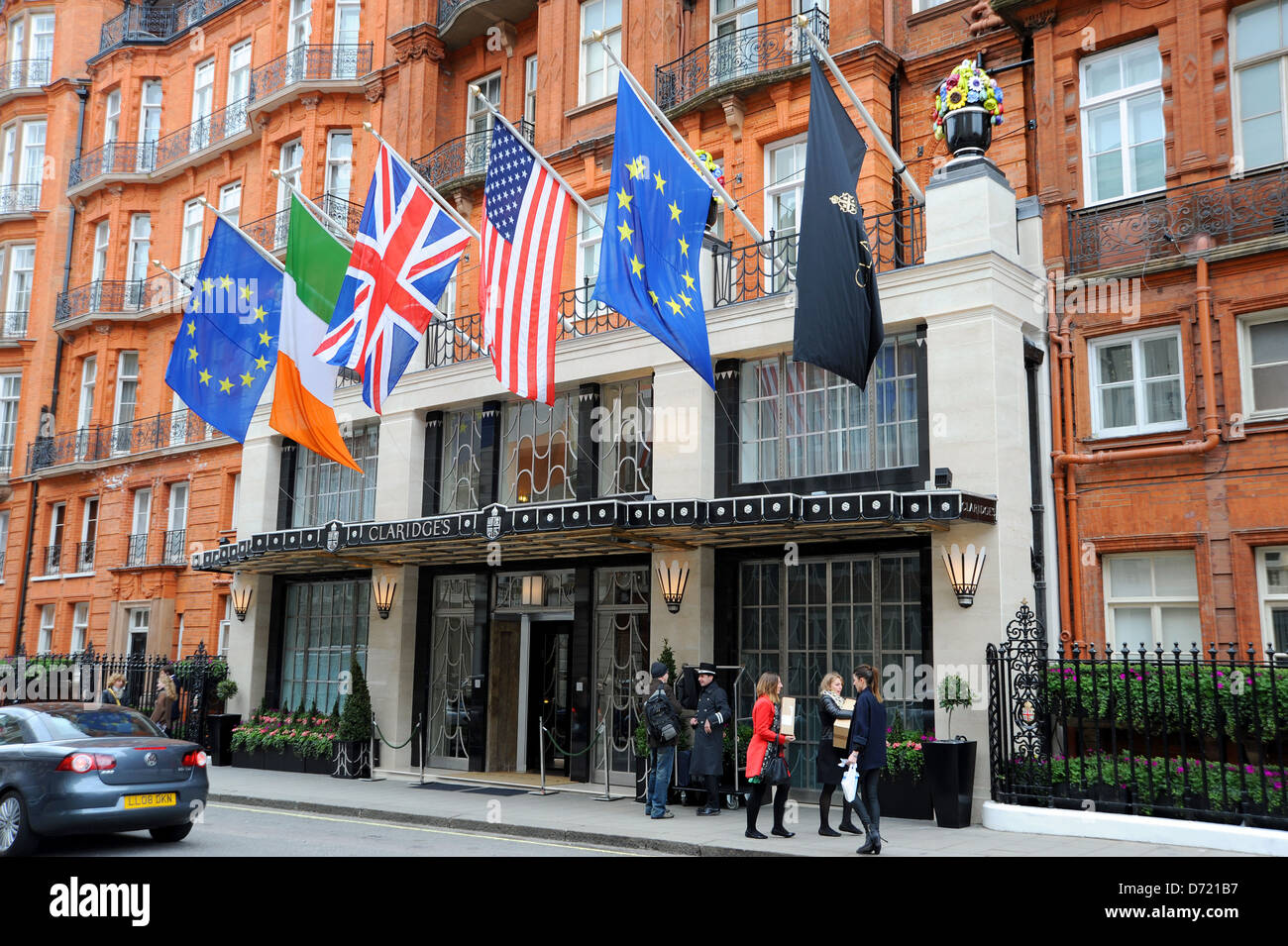 Claridge's Hotel in Brook Street Mayfair London W1 Stock Photo - Alamy