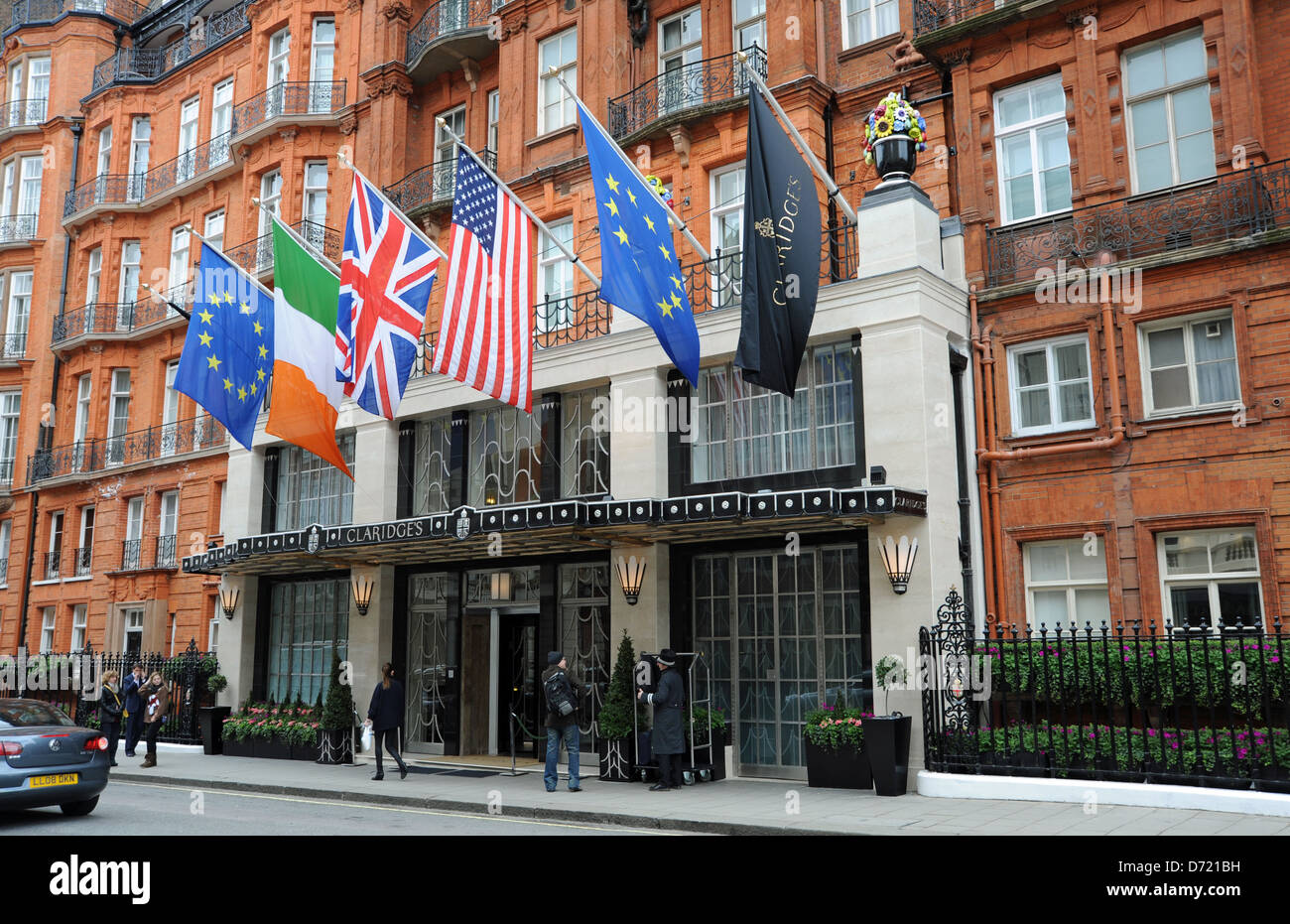Claridge's Hotel in Brook Street Mayfair London W1 Stock Photo - Alamy