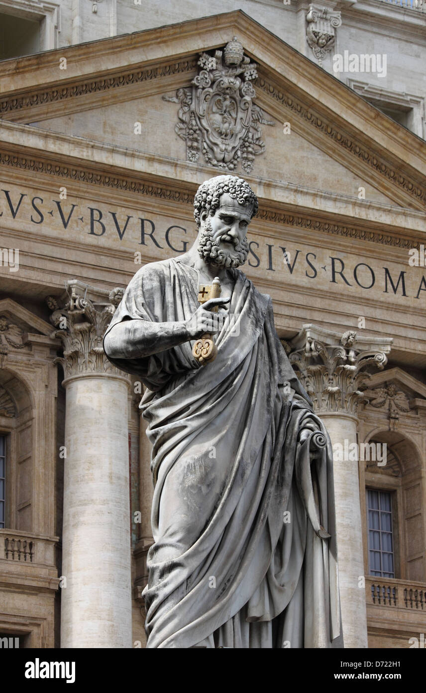 Statue of Saint Peter the Apostle in Vatican City State Stock Photo - Alamy