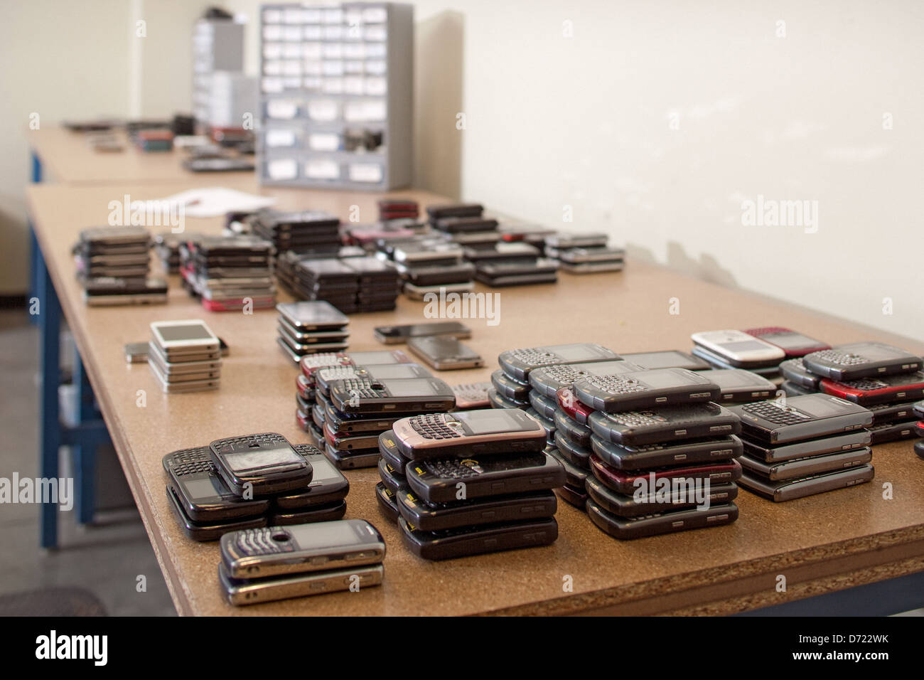 Phones ready hi-res stock photography and images - Alamy