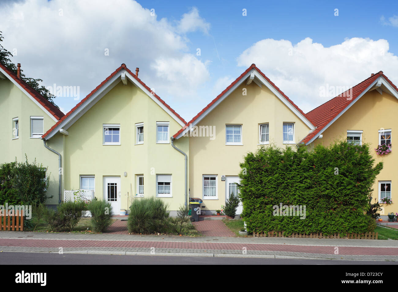 Magdeburg, Germany, single family homes in Magdeburg Stock Photo - Alamy