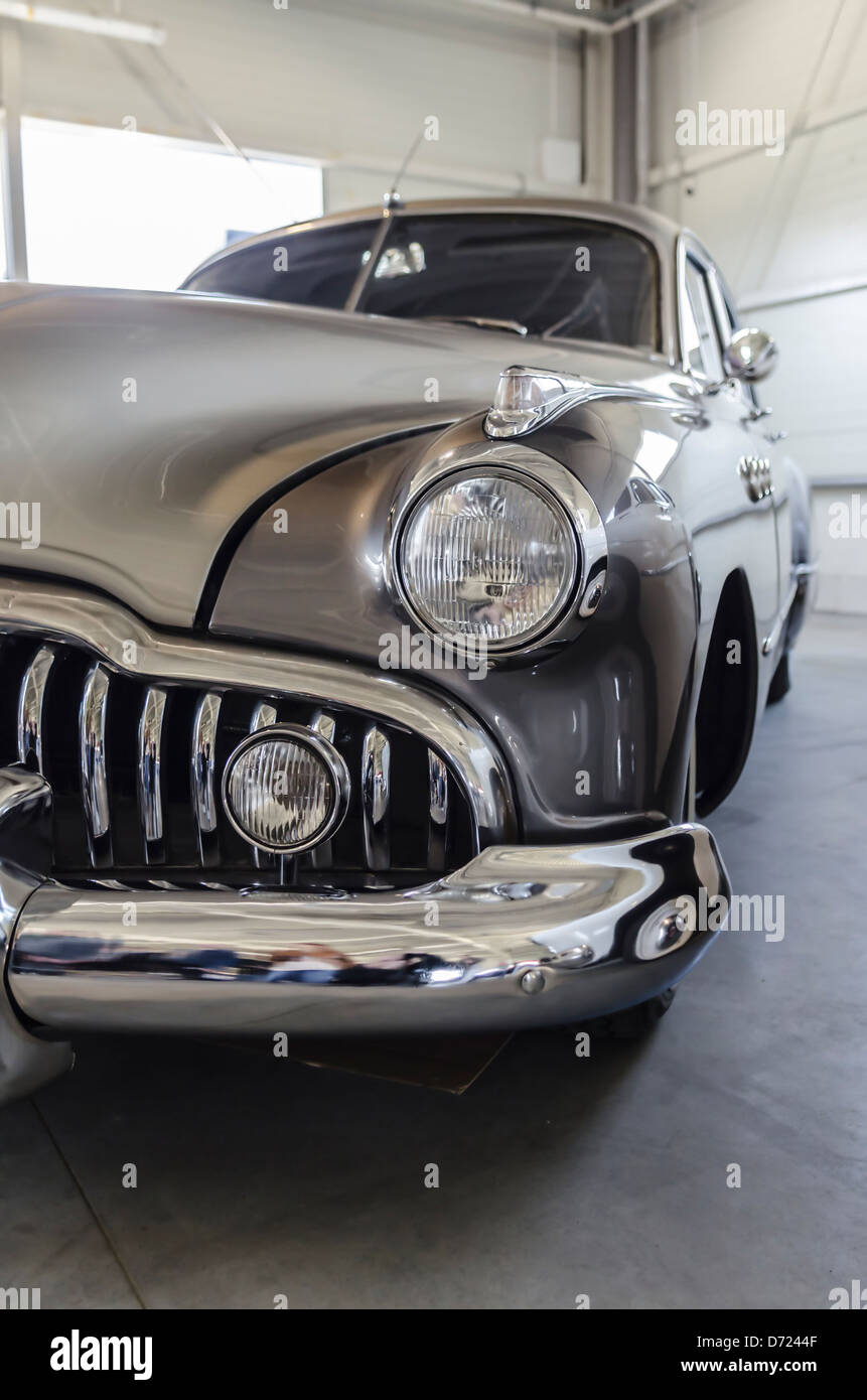American classic bonnet hood hi-res stock photography and images - Alamy