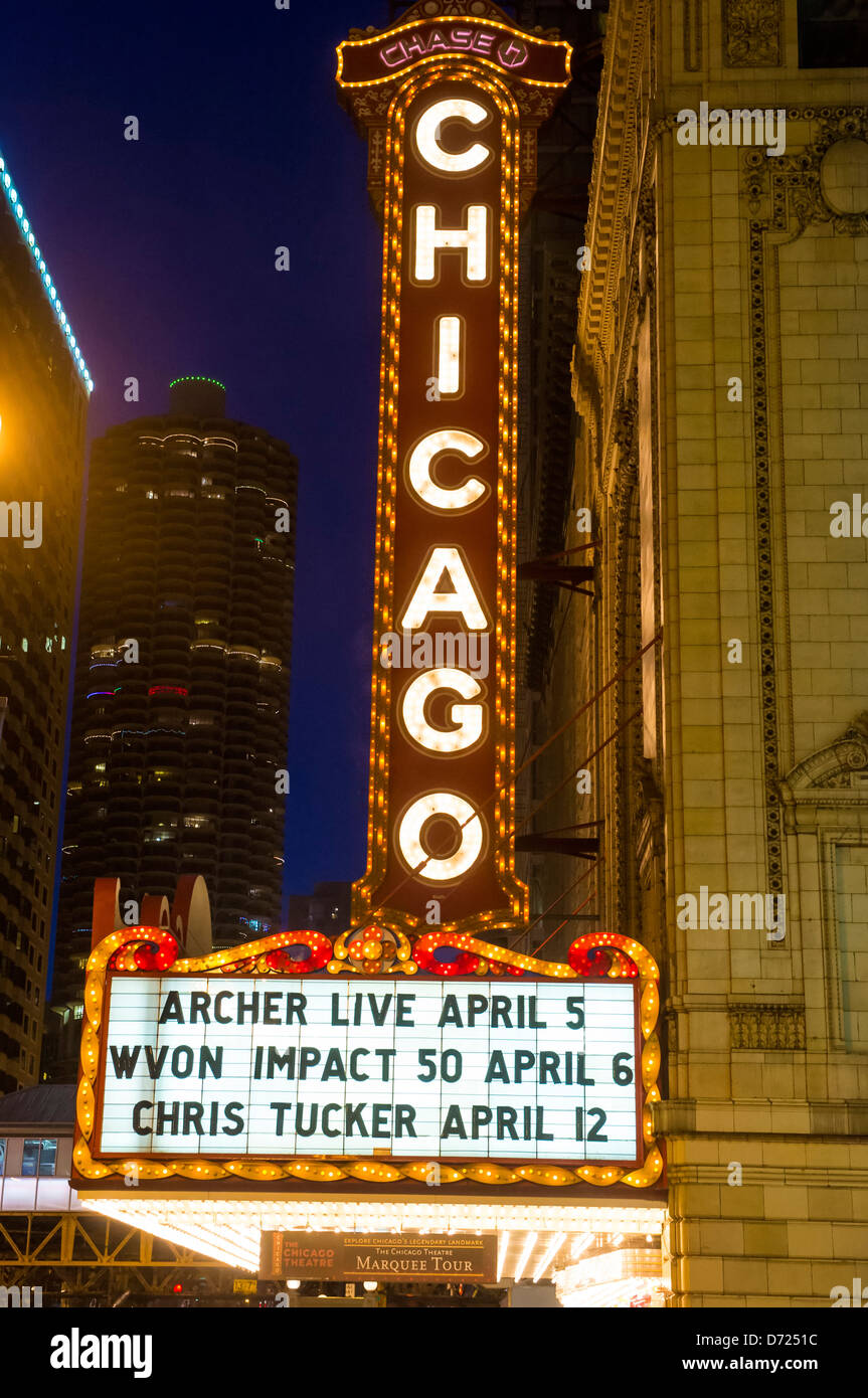 Chicago theater sign hi-res stock photography and images - Alamy