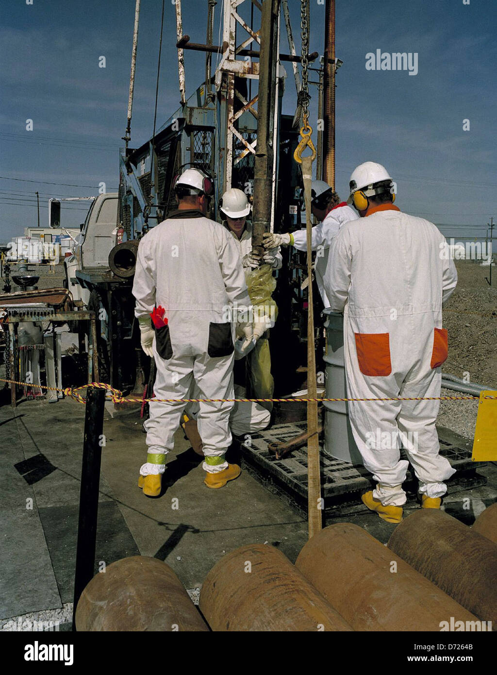 Borehole drilling hi-res stock photography and images - Alamy