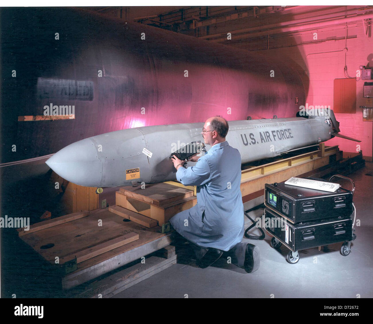 The Ultrasonic Intrinsic Tag, developed at PNNL in collaboration with ...