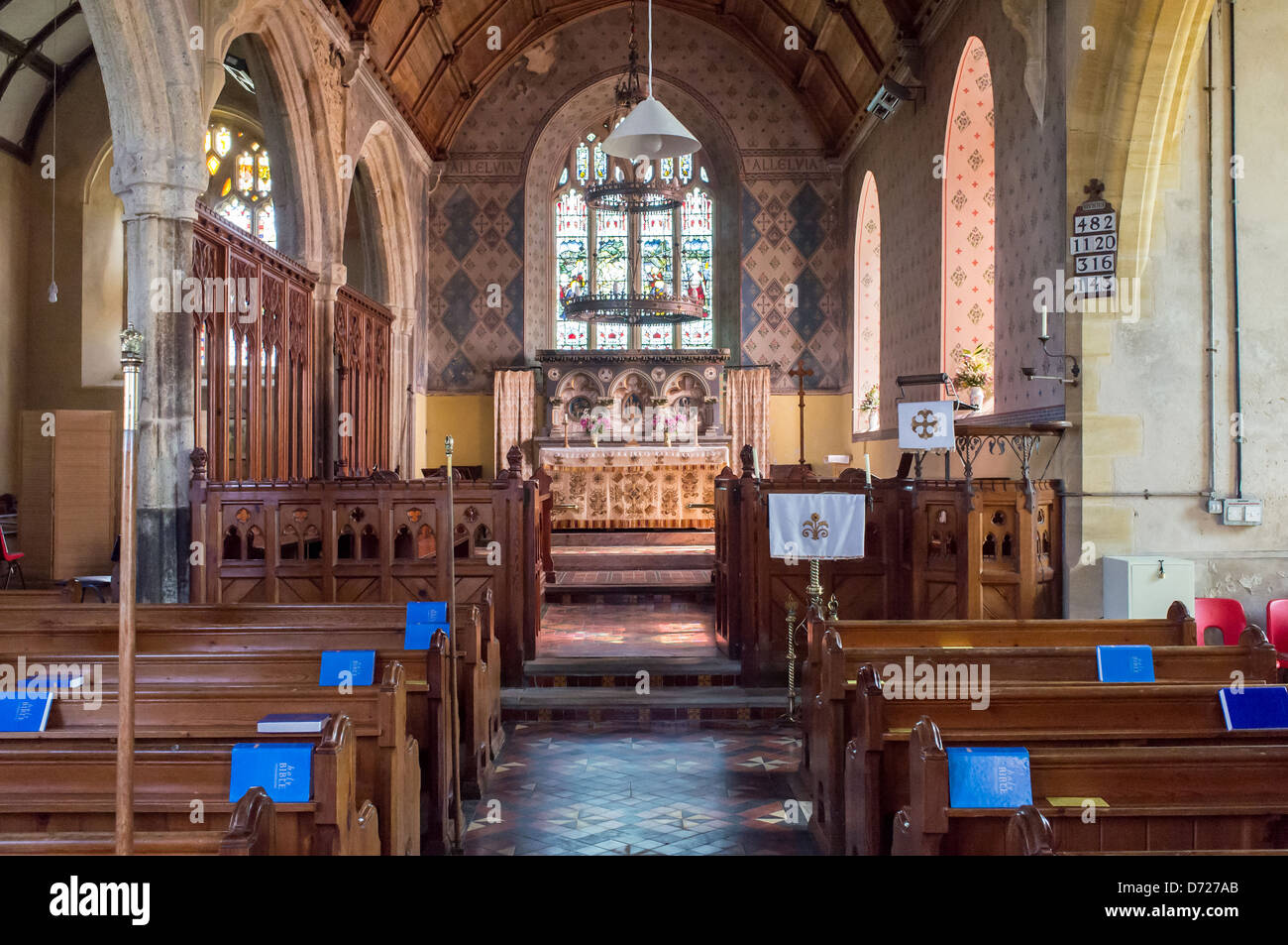 Devon church interior hi-res stock photography and images - Alamy