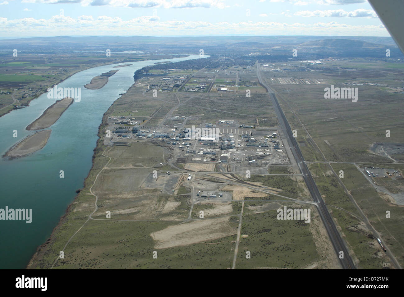 An aerial view of the 300 Area at Hanford in North Richland, showing ...