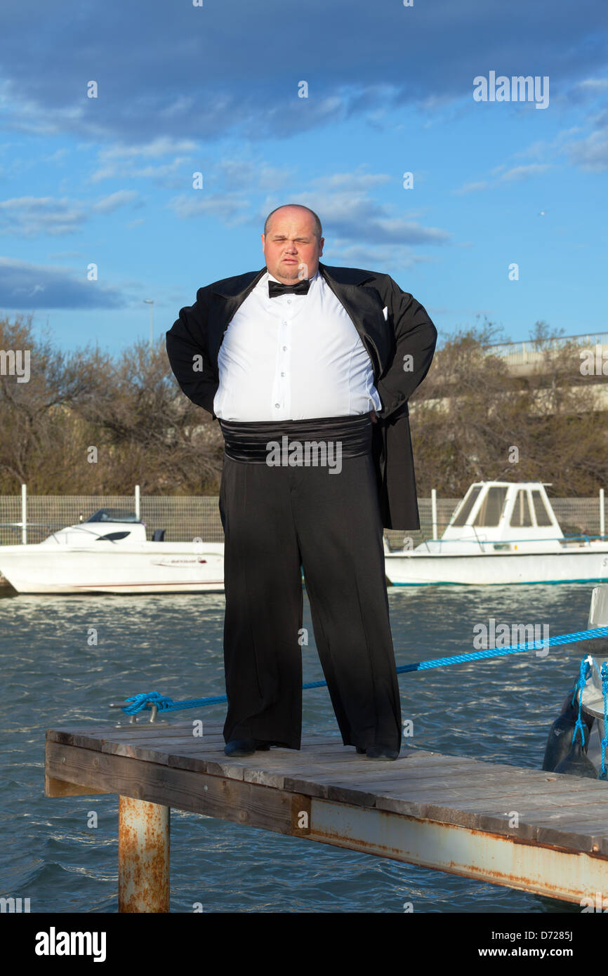 Fat man in tuxedo on hi-res stock photography and images - Alamy