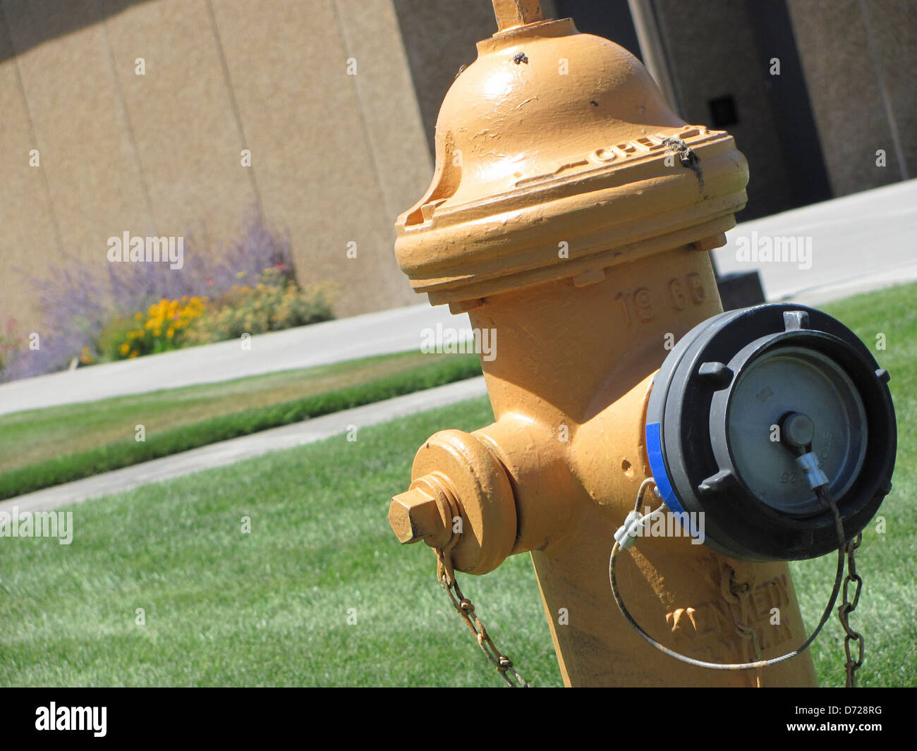 PNNL’s research on fire hydrants involves assessing their design and ...
