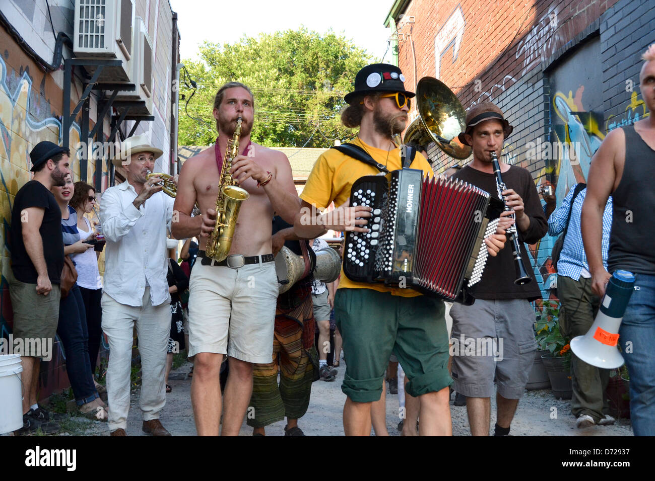 Kensington Market is a distinctive multicultural neighbourhood in ...