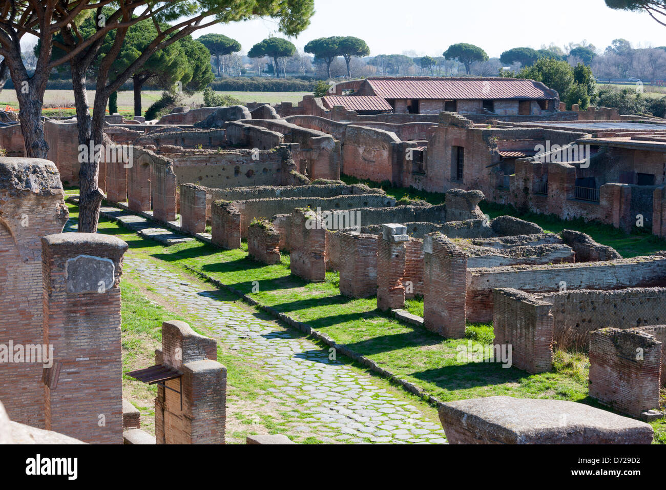 Roman houses hi-res stock photography and images - Alamy