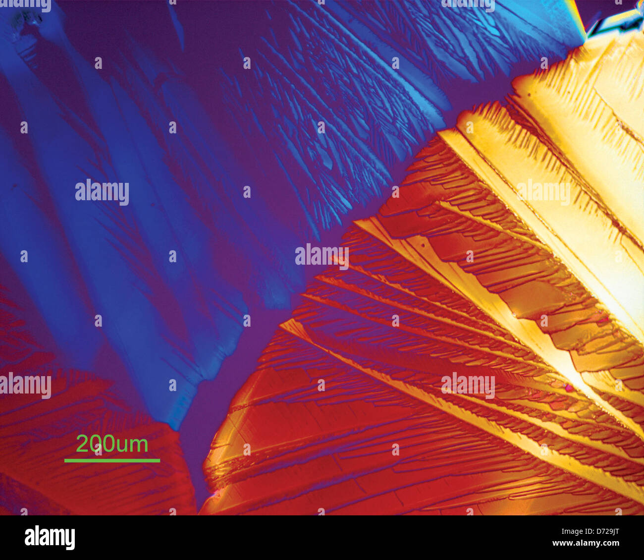 Thorium Nitrate Crystals Stock Photo - Alamy