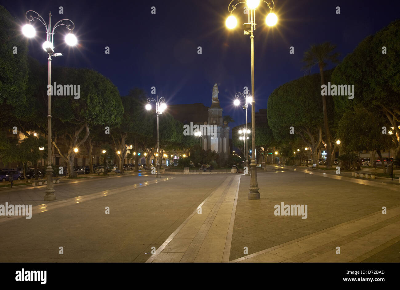 Piazza del carmine hi-res stock photography and images - Alamy