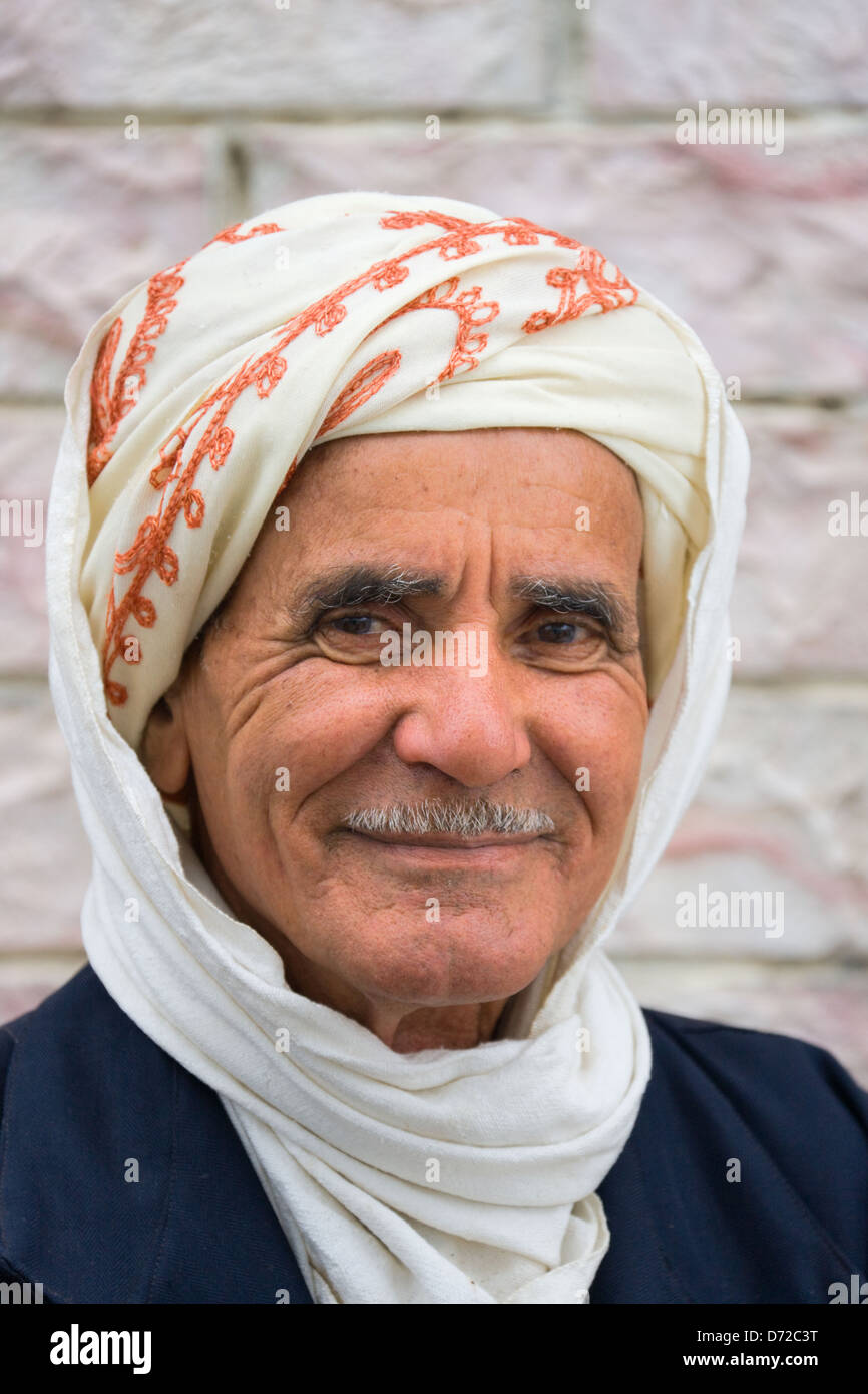 Tunisian people hi-res stock photography and images - Alamy
