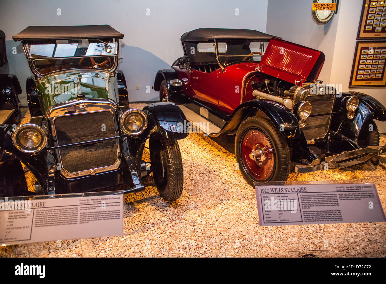 1924 and 1922 Wills ST. Claire Automobiles at the National Automobile ...