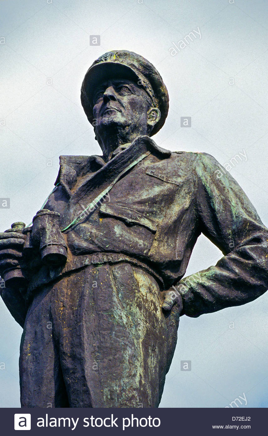 General Macarthur High Resolution Stock Photography and Images - Alamy