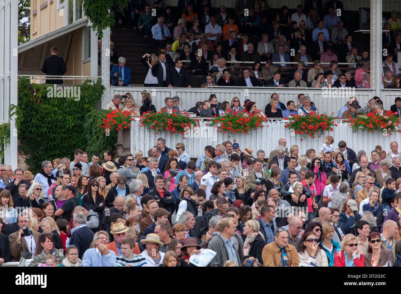 Horse Racing Crowd Spectators Audience High Resolution Stock ...