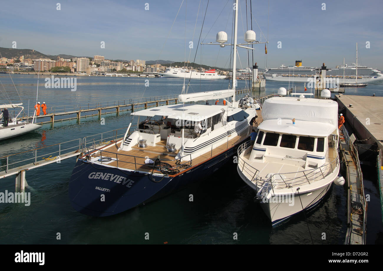 Transporter for yachts hi-res stock photography and images - Alamy