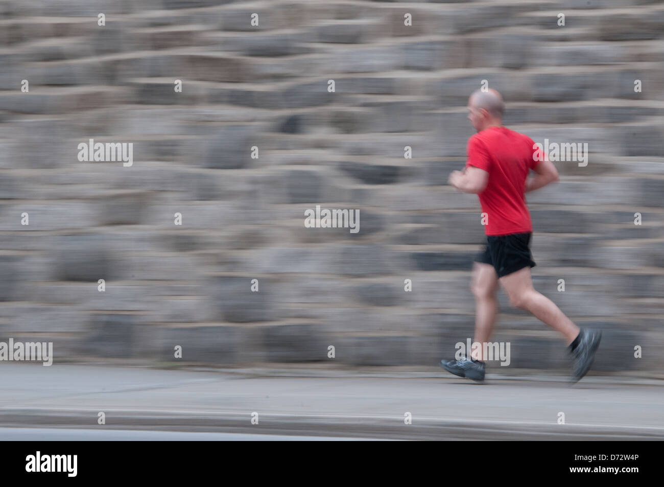 Slow motion sports man running hi-res stock photography and images - Alamy