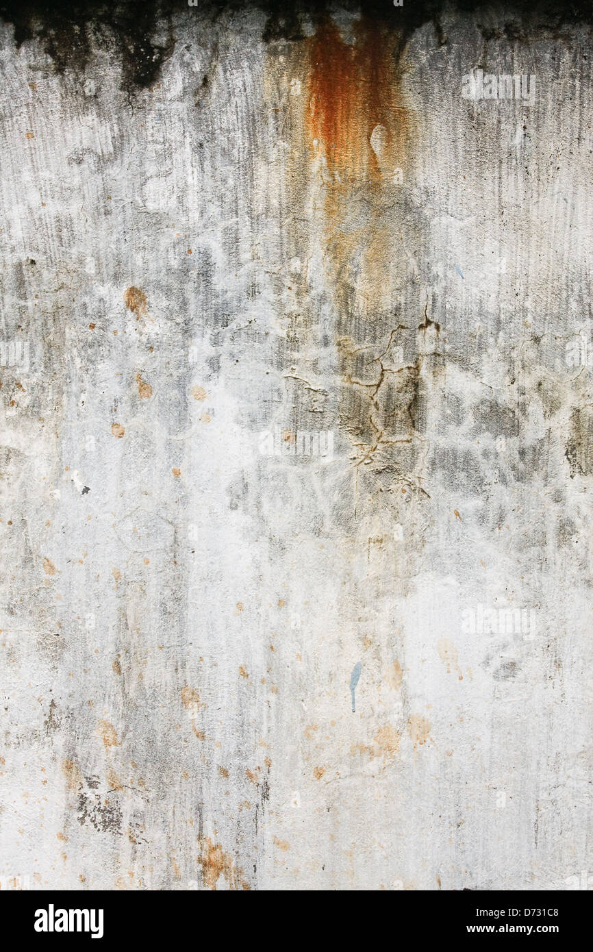 Messy concrete wall Stock Photo - Alamy