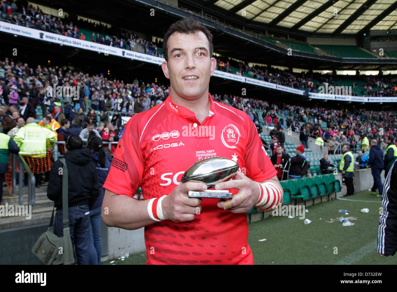 Army captain Staff Sergeant Darrell Ball with the 'Man of the Match ...