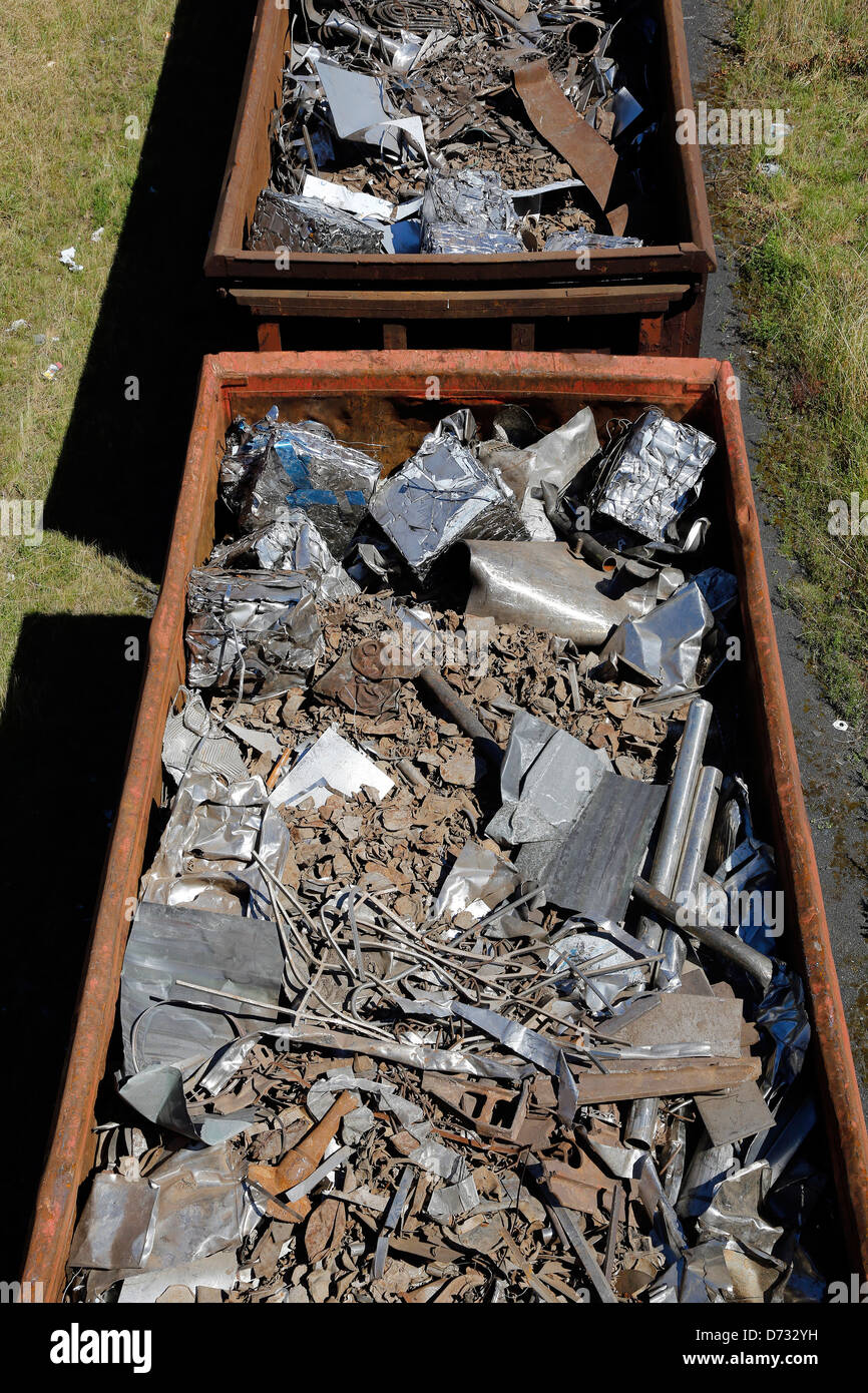 Duisburg, Germany, scrap metal in Gueterwagon Stock Photo - Alamy