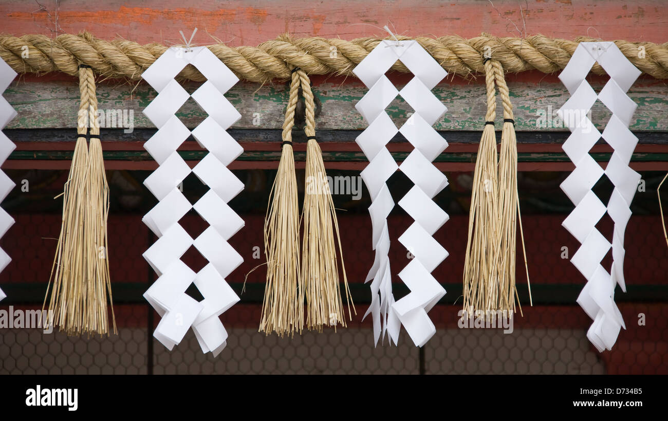 Praying rope with decorations, Fushimi Inari Shrine, Kyoto, Japan Stock ...