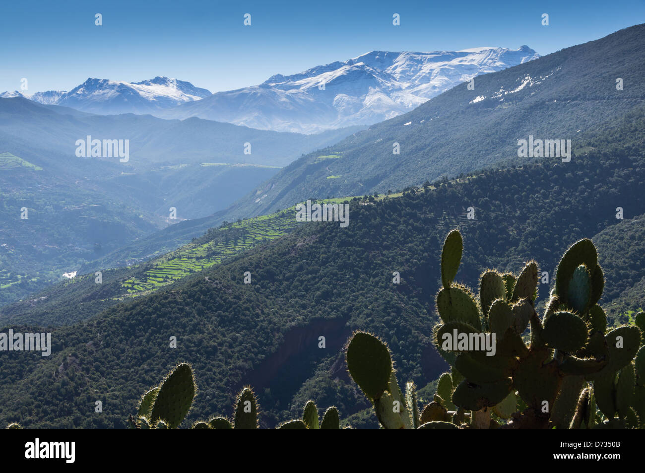 Morocco, Marrakesh - scenery on the N-9 road to Ouarzazate over the ...