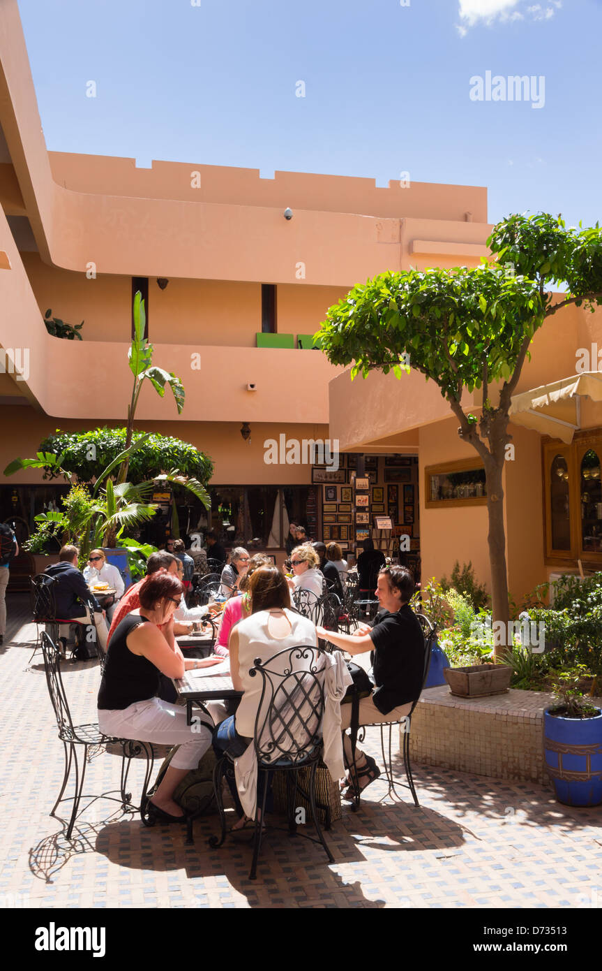 Artisan crafts hi-res stock photography and images - Alamy