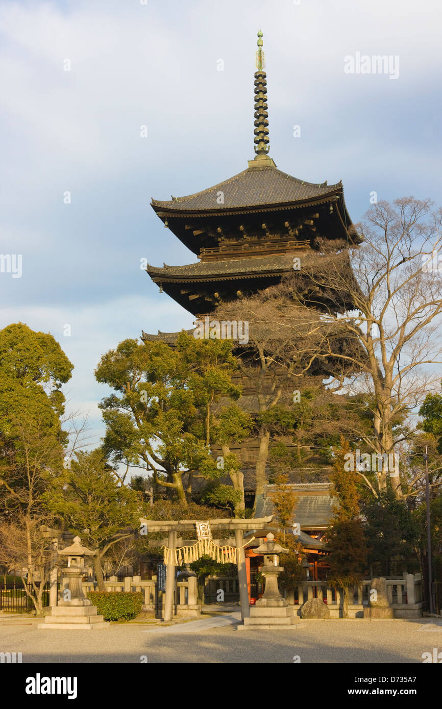 Pagoda in Toji Temple, Kyoto, Japan Stock Photo - Alamy Pagoda in Toji Temple, Kyoto, Japan Stock Photo - Alamy