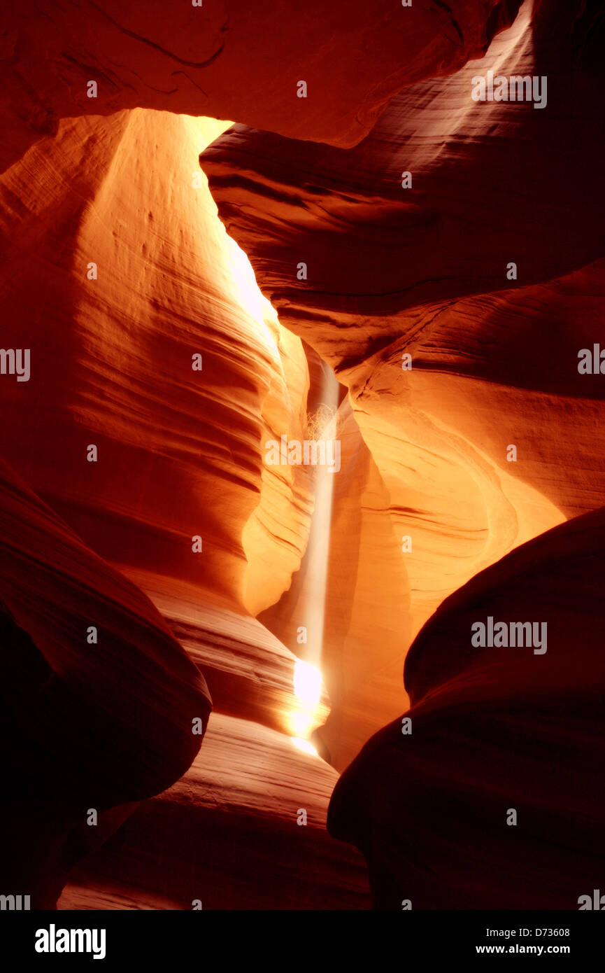 Amazing Light beam in Antelope Canyon,Arizona Stock Photo - Alamy