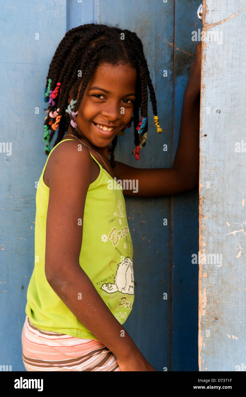 Cuban girl smiles for the camera, Trinidad, Sancti Spíritus province ...