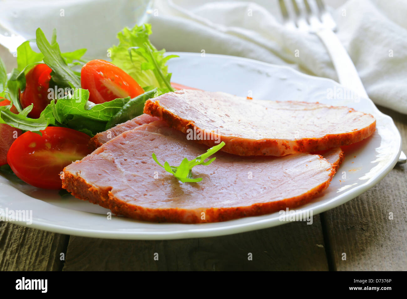 Easter ham sliced hi-res stock photography and images - Alamy