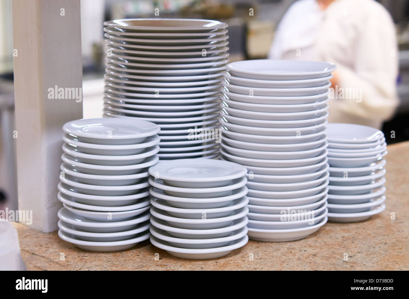 Clean dishes in the kitchen Stock Photo - Alamy