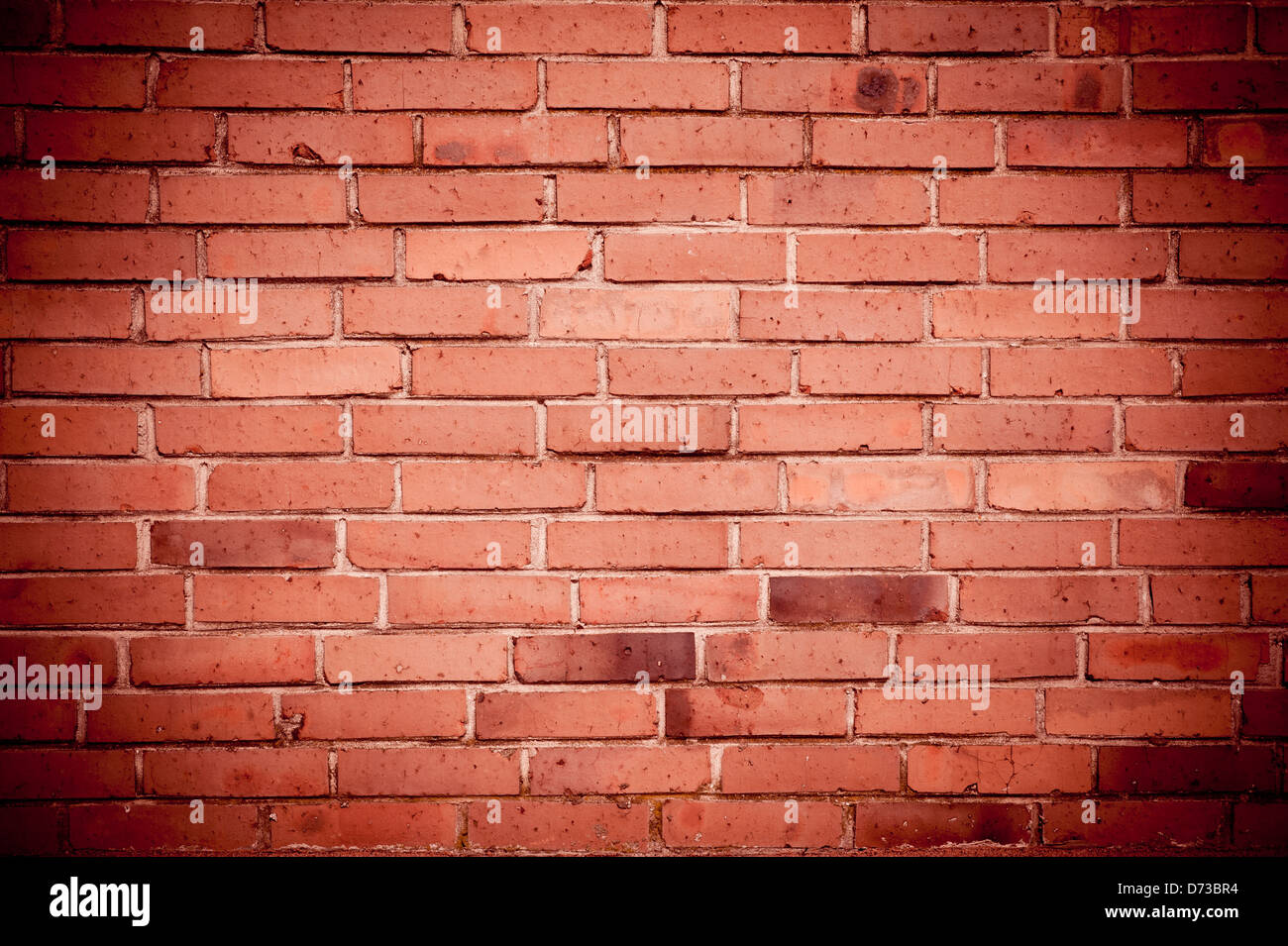 Dark red brick wall hi-res stock photography and images - Alamy