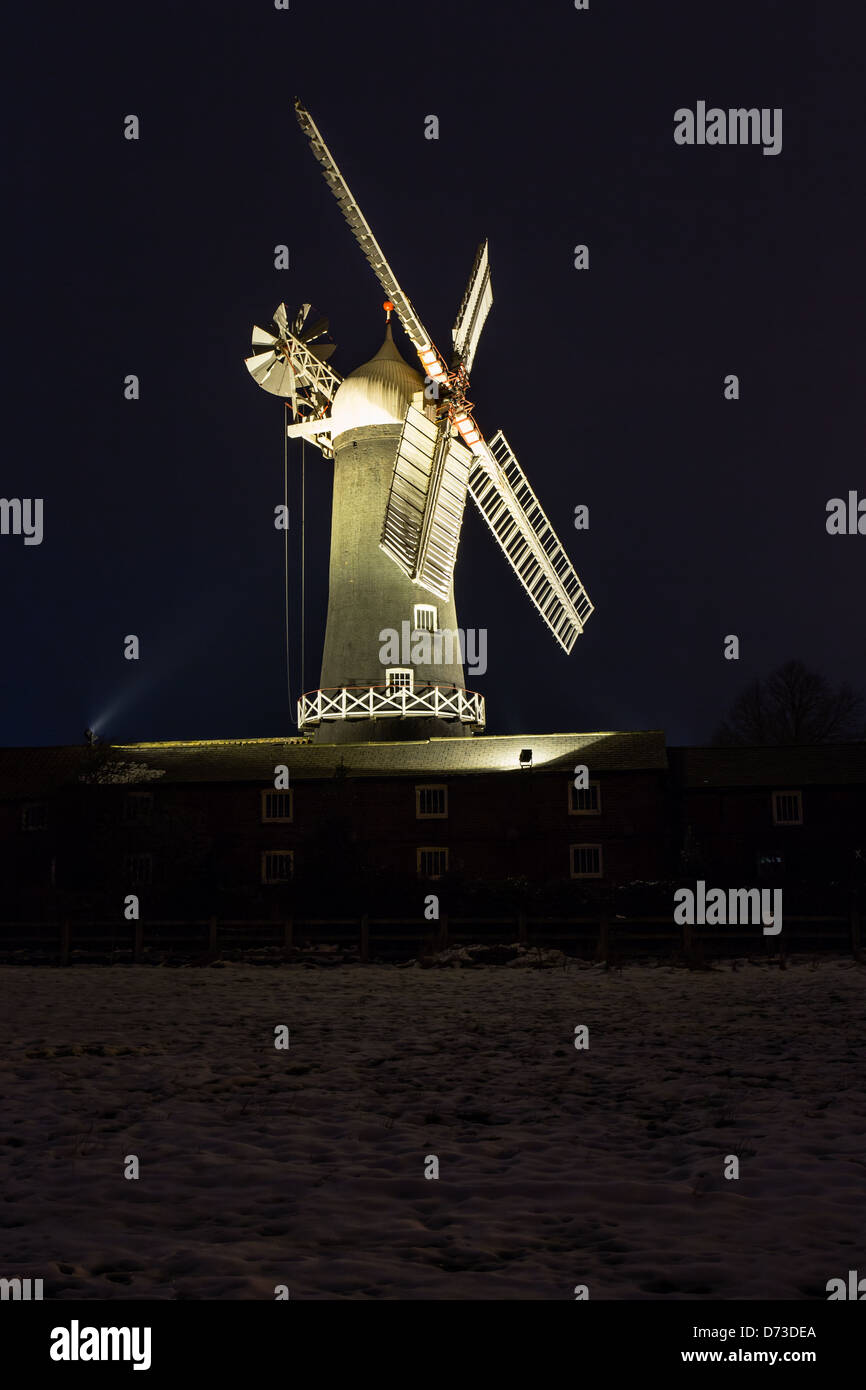 Skidby Windmill, near Hull at night Stock Photo - Alamy