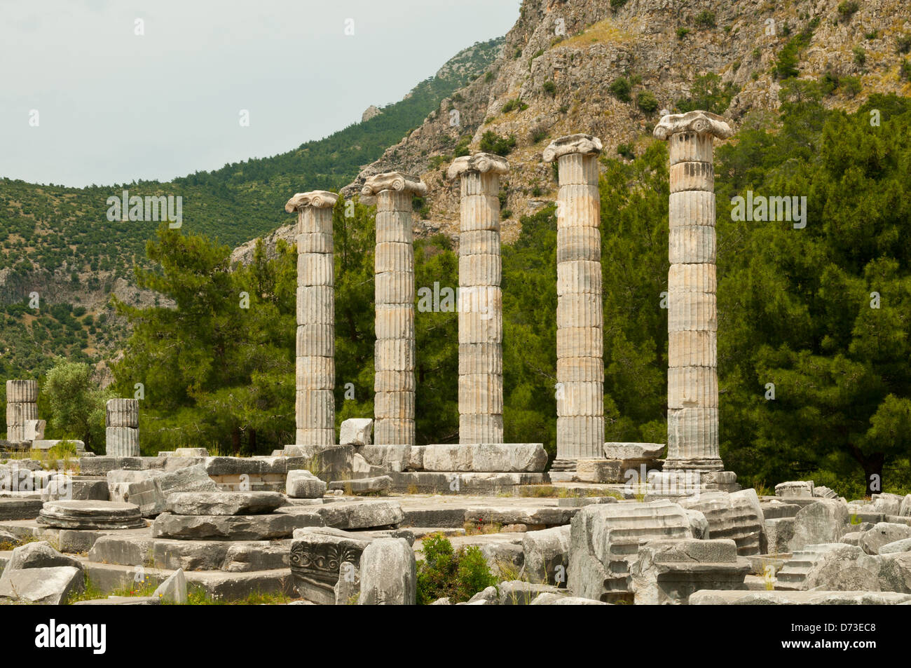 Athena temple archaeological site hi-res stock photography and images ...